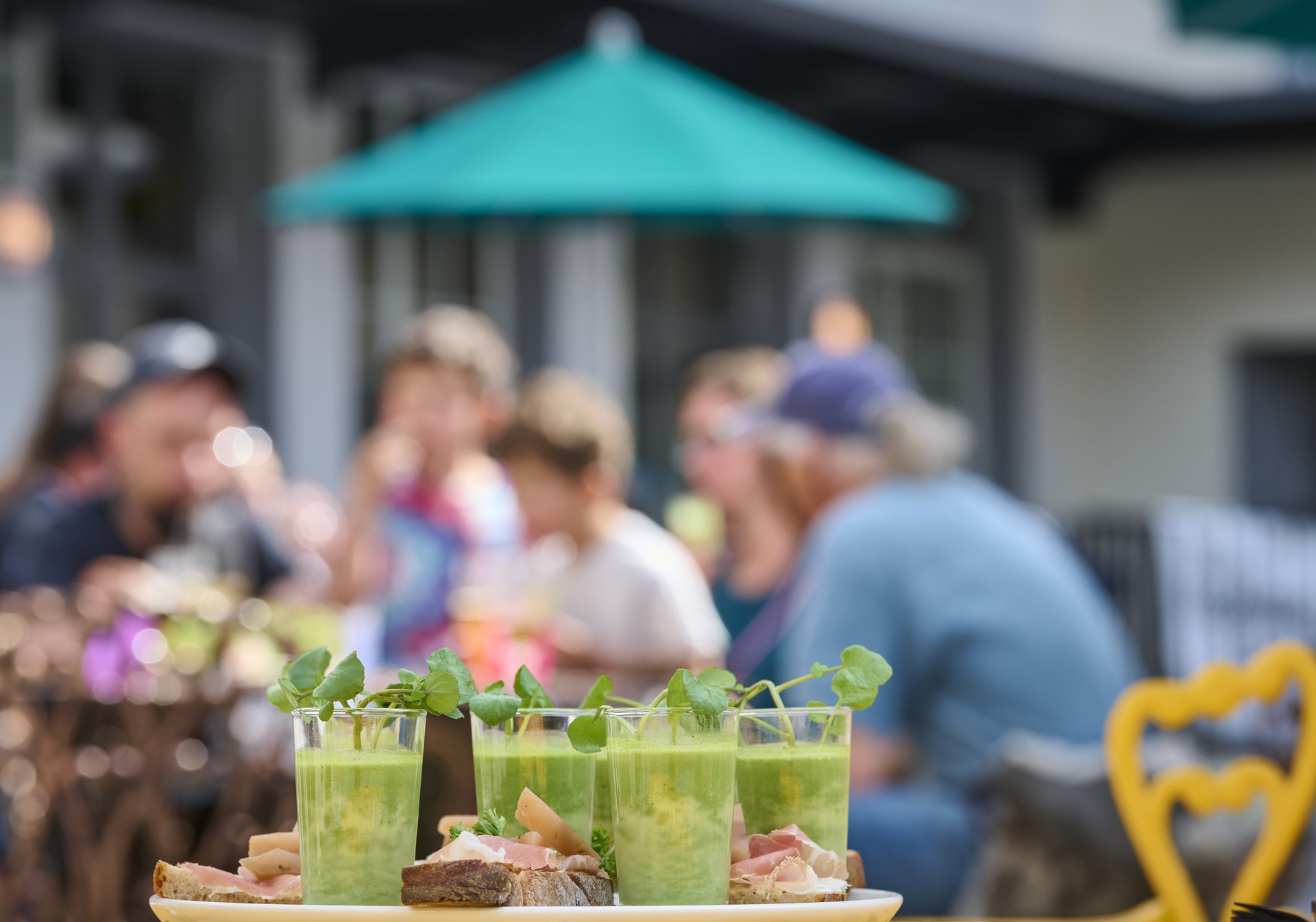 Bar & Pickereien | KostBar Sennhof Chur | Mi - Sa geöffnet